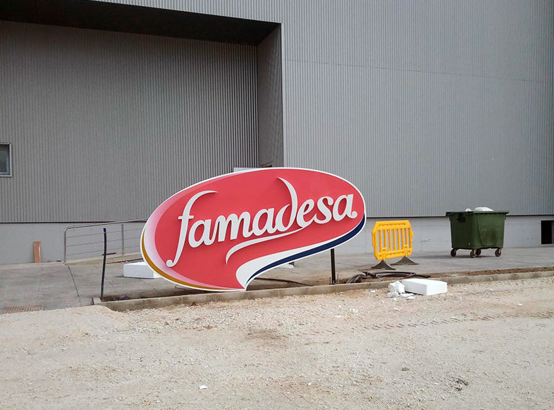 Fabricación e Instalación de Rótulos Gran Formato en Málaga